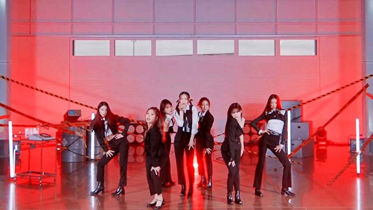 OH MY GIRL(오마이걸) - 'DRIP' PERFORMANCE VIDEO(세로버전) - 비드폴리오 VIDFOLIO %https://youtu.be/XJHPw5RbR0U